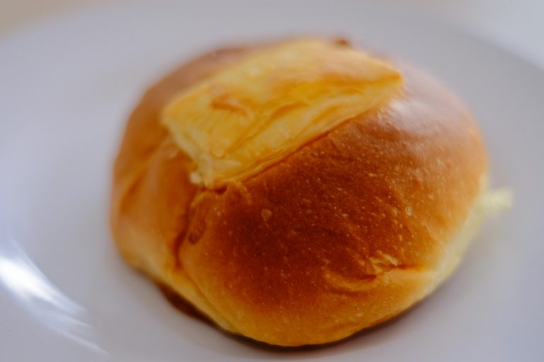Roti Ayam Jamur - MORIN